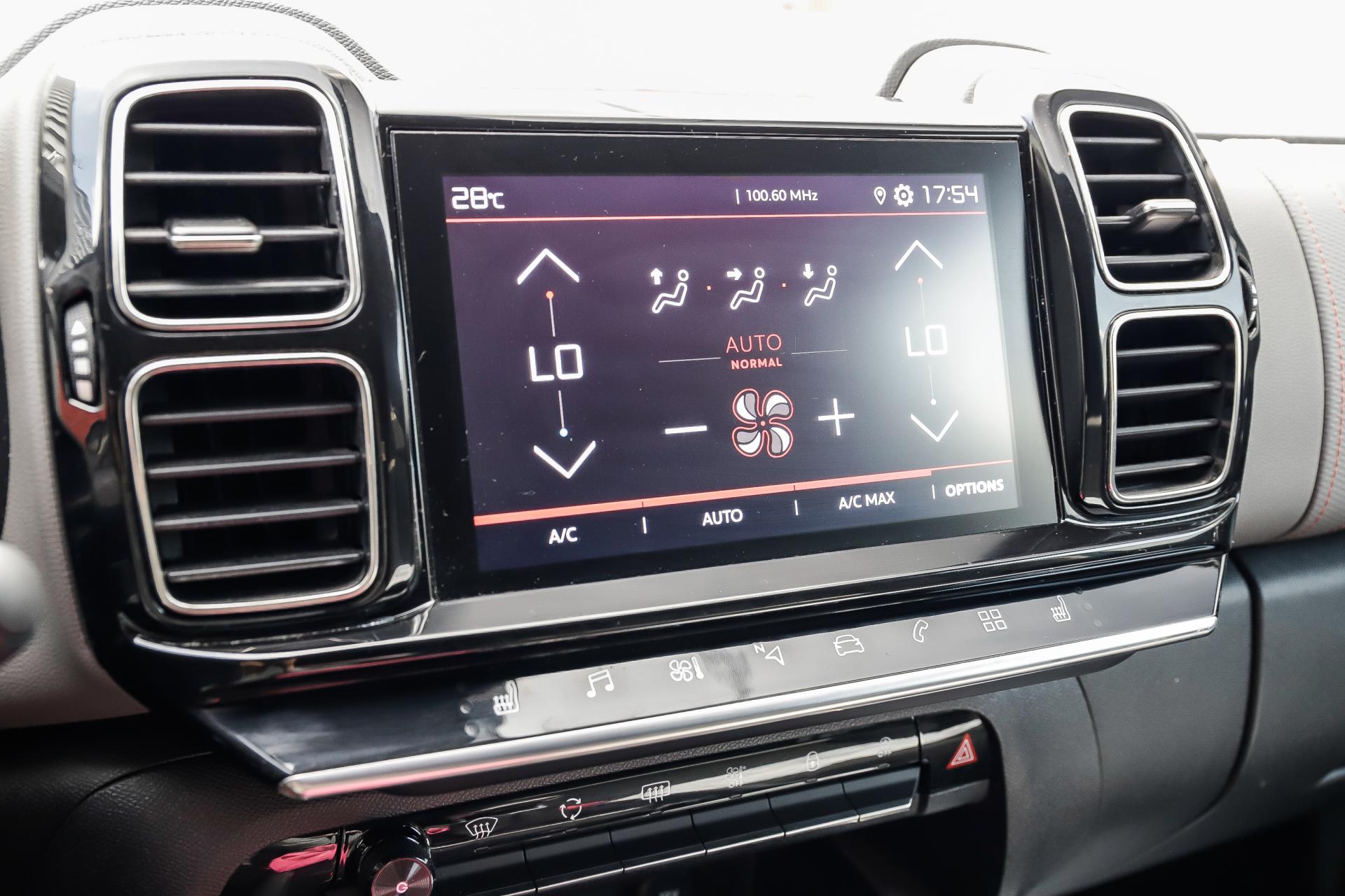 CITROEN-C5 AIRCROSS-1.2 PureTech 130 SHINE 1ERE MAIN CAMERA GRIP ...