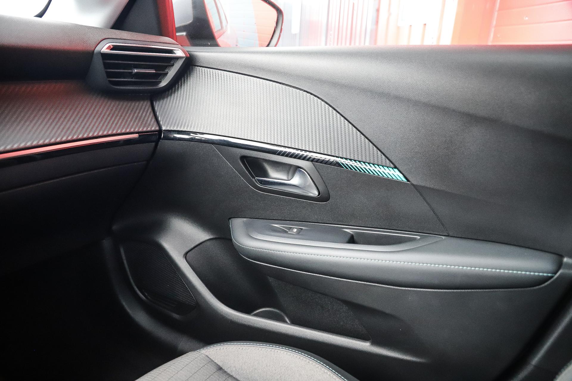 SITBON AUTOMOBILES - PEUGEOT-208-1.2i PureTech 100 Allure 1ERE MAIN CARPLAY CAMERA