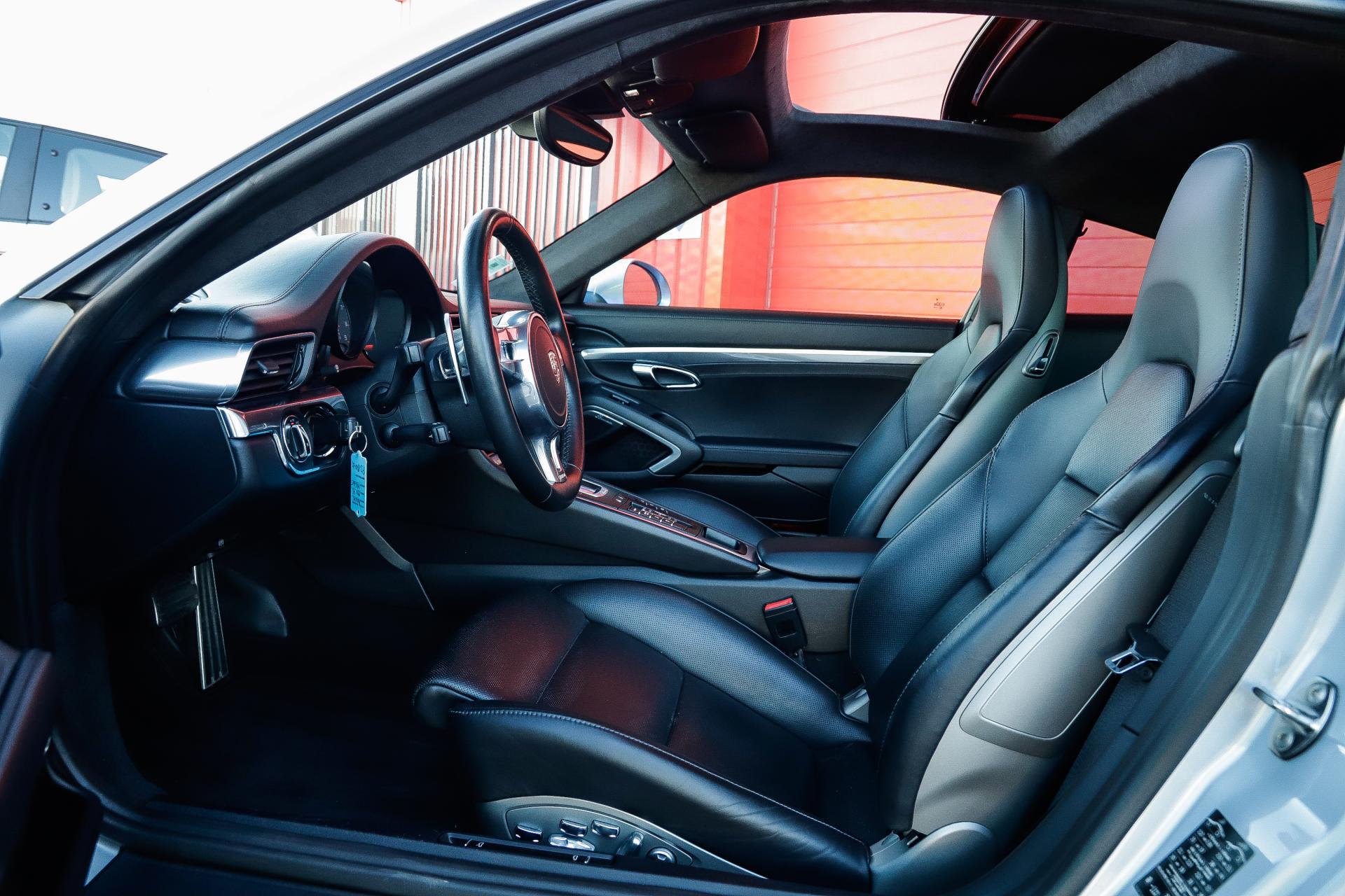 SITBON AUTOMOBILES - PORSCHE-911-991 Phase 1 Carrera 4S Coupe 3.8 400 PDK